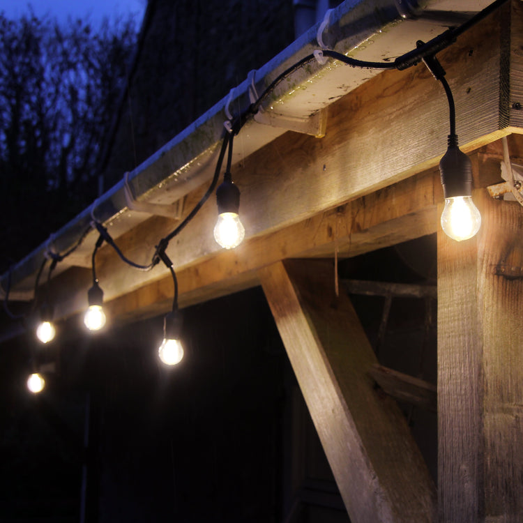 How to Choose Festoon Light Bulbs – LED, Spacing & Brightness